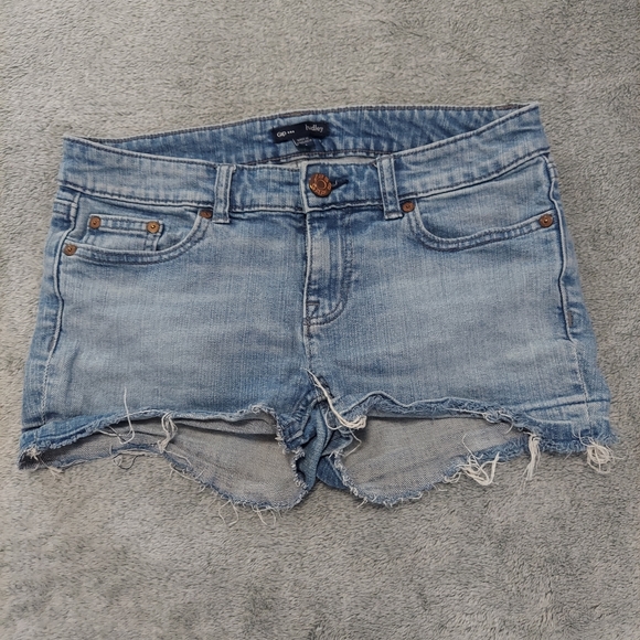 GAP | Shorts | Gap 969 Hadley Jean Shorts | Poshmark